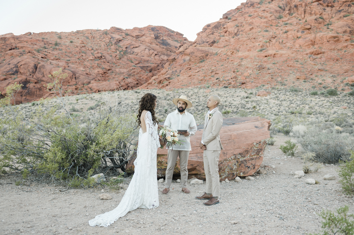 Red Rock Canyon Wedding & Elopement Venue w/Beautiful Overlook