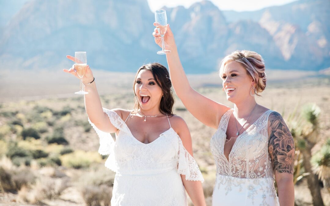 33 Must-Have Wedding Photos [+ Checklist]